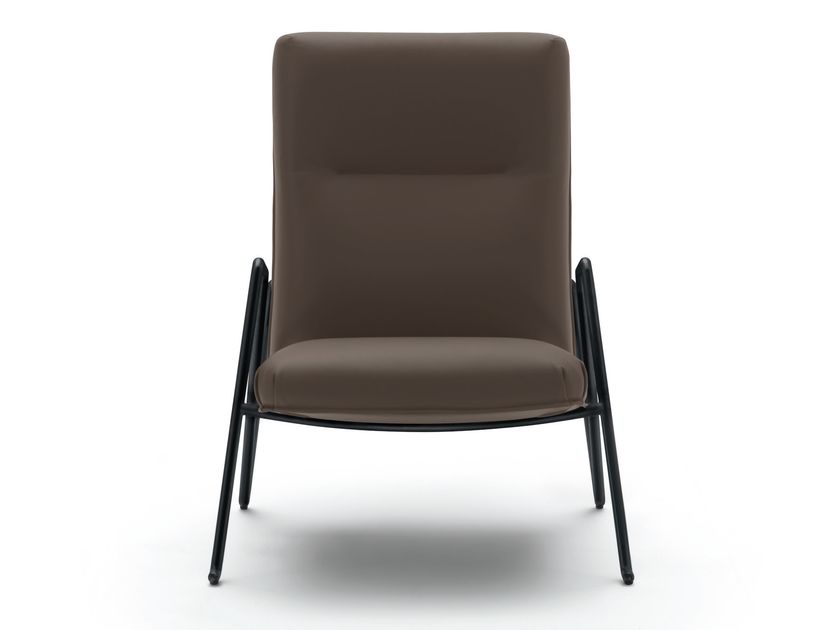 SOLICE Armchair By arflex