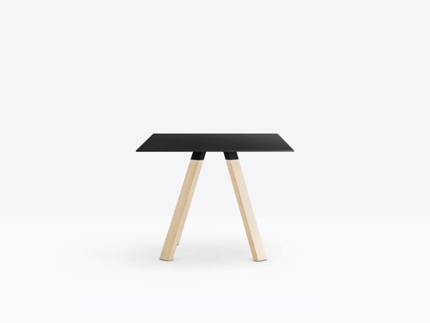 ARKI-TABLE ARKW5 WOOD | 桌子 Arki-Table系列 By Pedrali