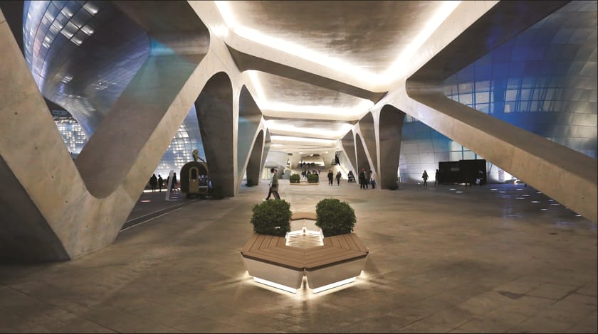 AUSTEN | UHPC bench Modular backless UHPC bench By Metalco