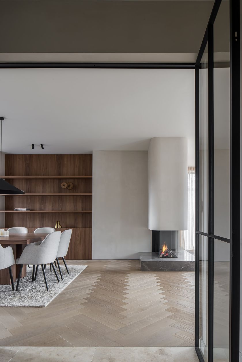 AVENUE MF 900-60 GHE 3S EXT fireplace By Metalfire