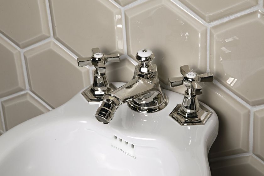 CROWE 3 hole bidet tap with swivel spout By Park Avenue