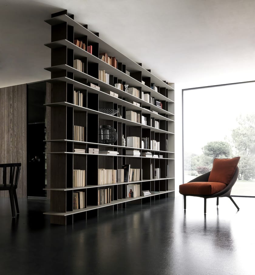 SKILL Double-sided floor-ceiling mounted eucalyptus bookcase By ...
