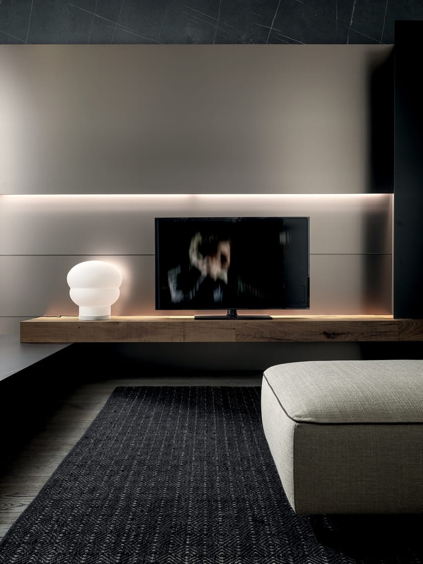 BLADE | Storage wall Blade Collection By MODULNOVA