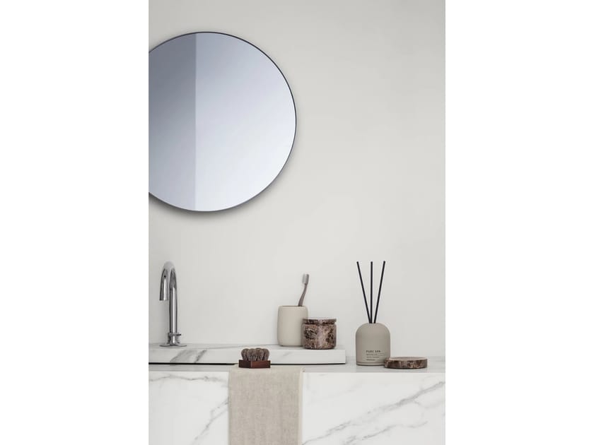 RIM Ø 80 Mirror By blomus