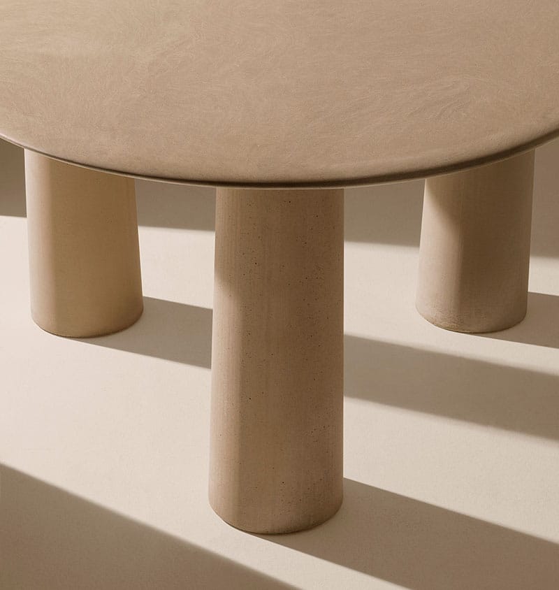 BOLD | Triangular coffee table By Ethimo