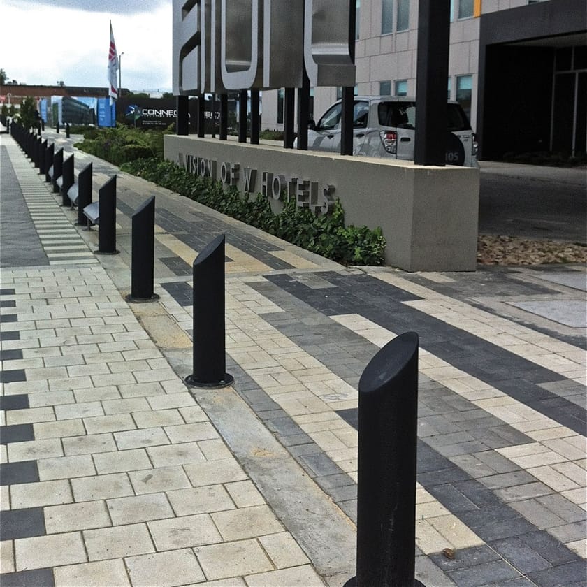 EASY Bollard post By LAB23