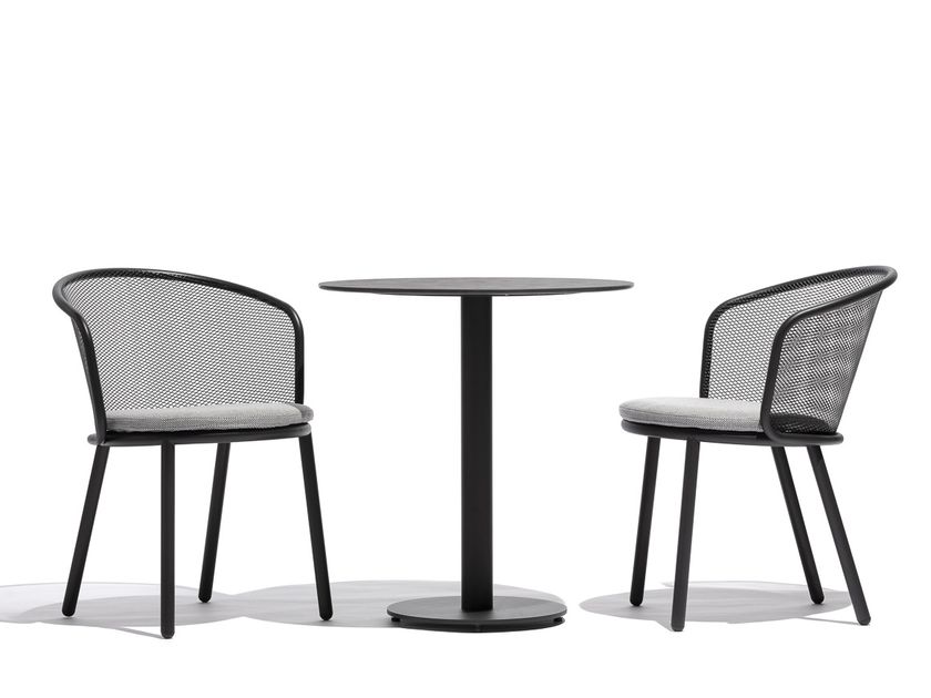 BRANTA | Round table By Todus design Studio Segers