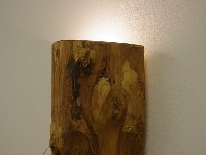 BRONCO Outdoor wall lamp By Timberlab