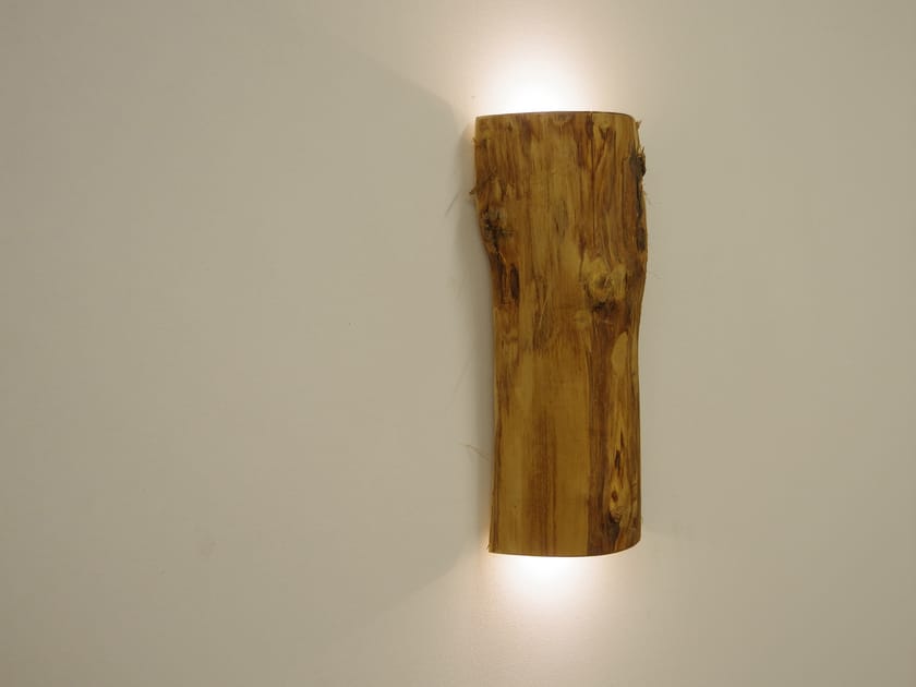 BRONCO Outdoor wall lamp By Timberlab