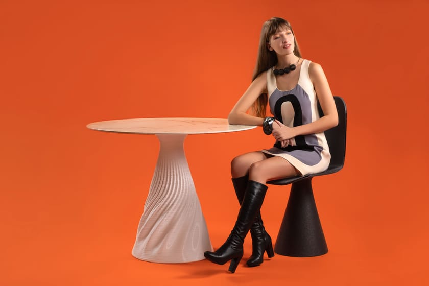 SOHO Table By Elli