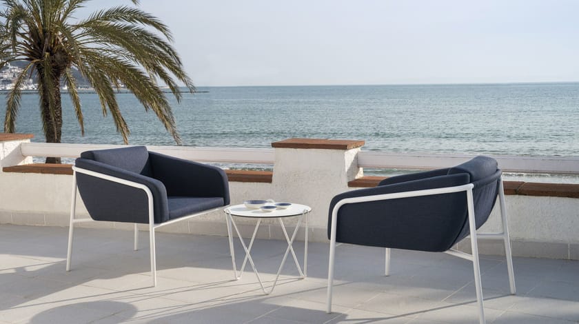 NUA Fabric garden armchair with armrests By Calma