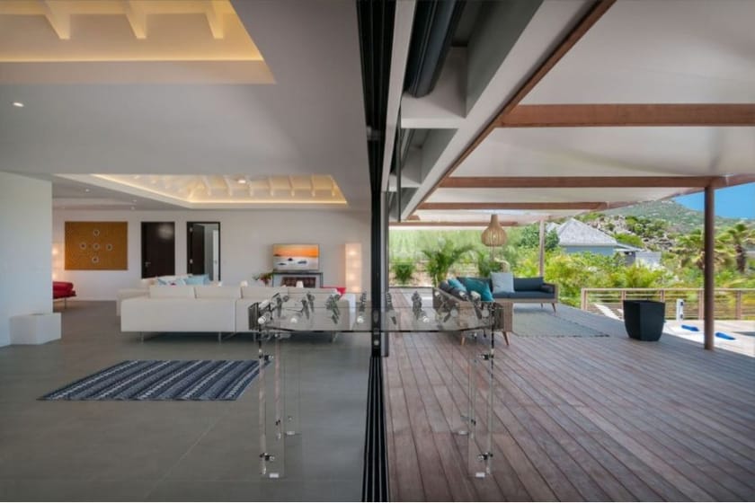 CARAT Glass football table By Billards Toulet