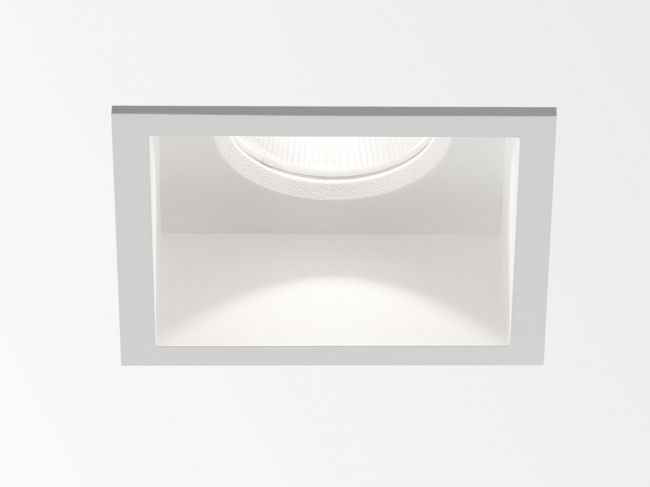 CARREE ST | Outdoor spotlight By Delta Light