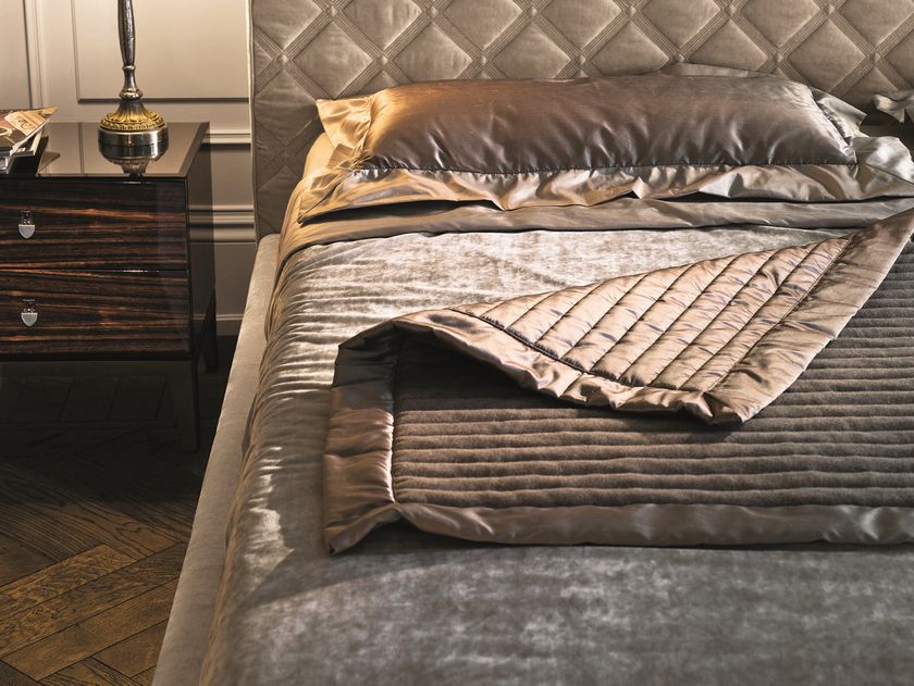 Longhi: Contemporary furnishings and accessories | Archiproducts