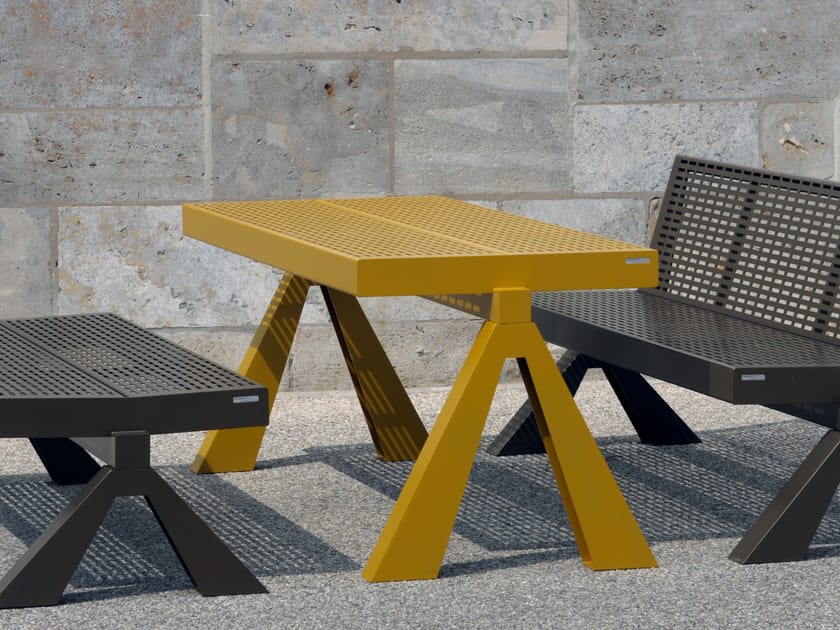 Tables for public areas | Street furniture | Archiproducts