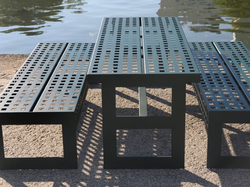 Tables for public areas | Street furniture | Archiproducts