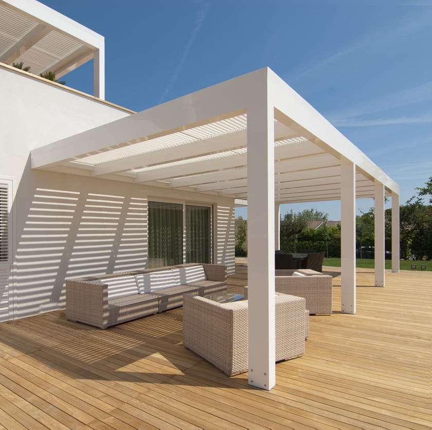 COVER PLAIN | Wall-mounted pergola By STUDIO 66