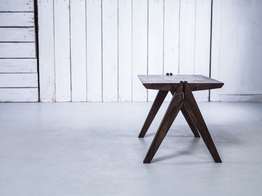 Wooden coffee table CROCODILE | Coffee table Crocodile Collection By ...