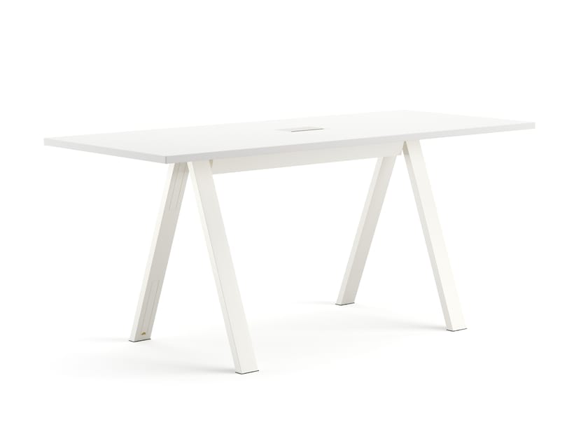 CROSS | High meeting table By arper design Metrica, Bruno Fattorini ...