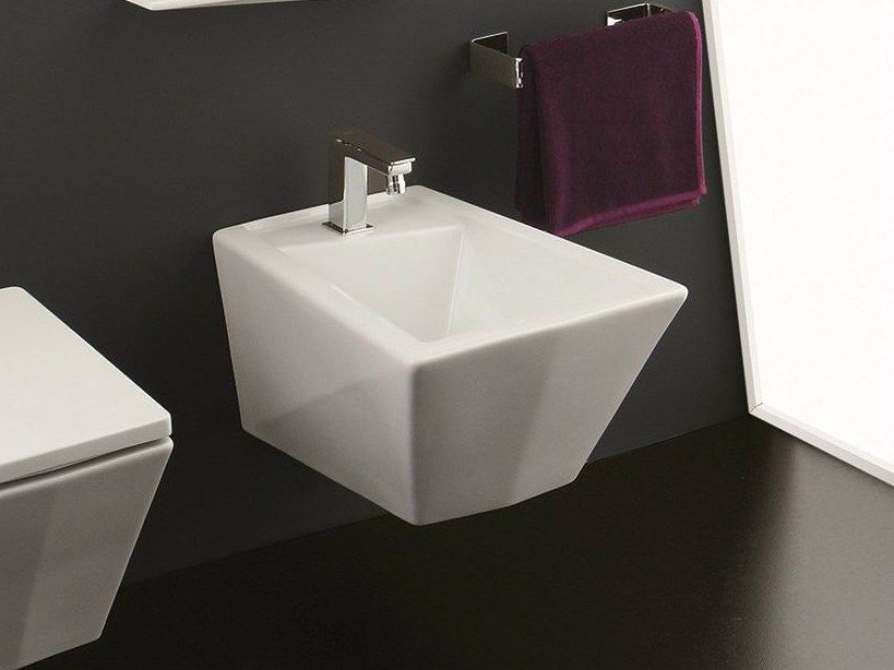 CRYSTAL | Bidet sospeso By Olympia Ceramica design Francesco Lucchese