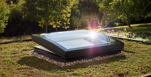 Electrically operated roof window CVP INTEGRA® Flat roof windows Line ...