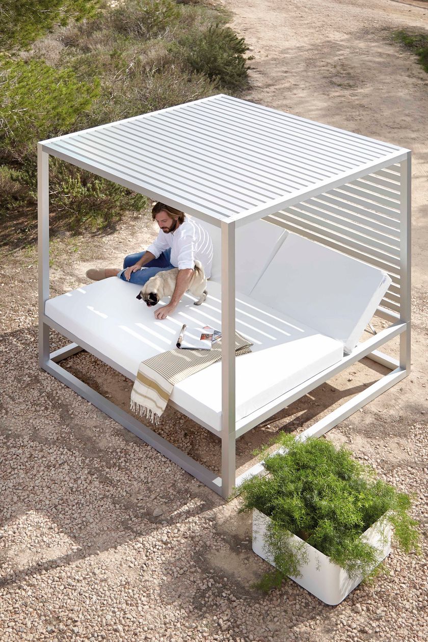 DAYBED ELEVADA | Aluminium garden bed Daybed Collection By GANDIA ...