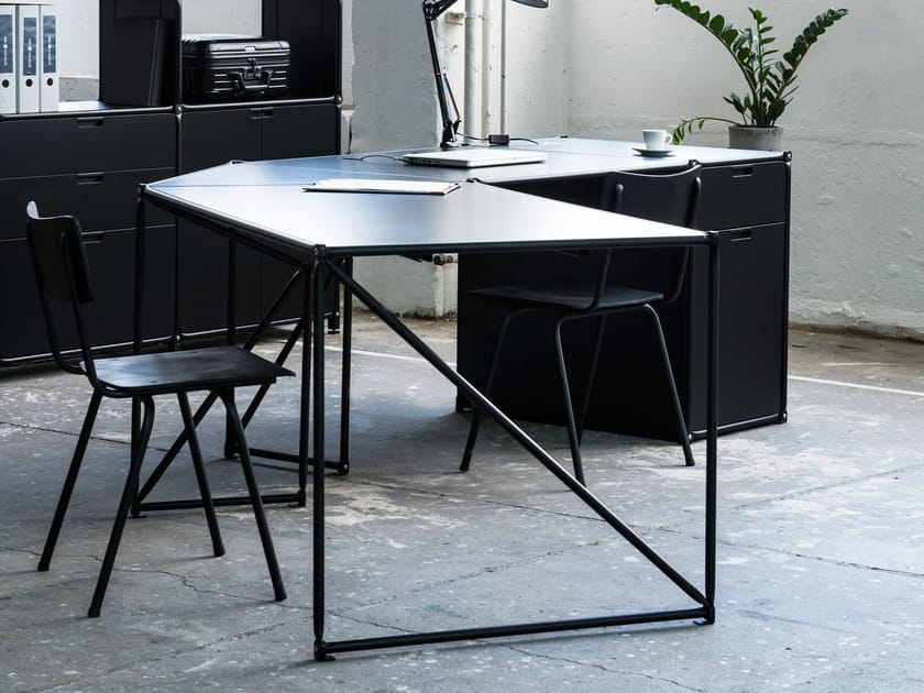 CORNER DESK 45° Office desk By System 180