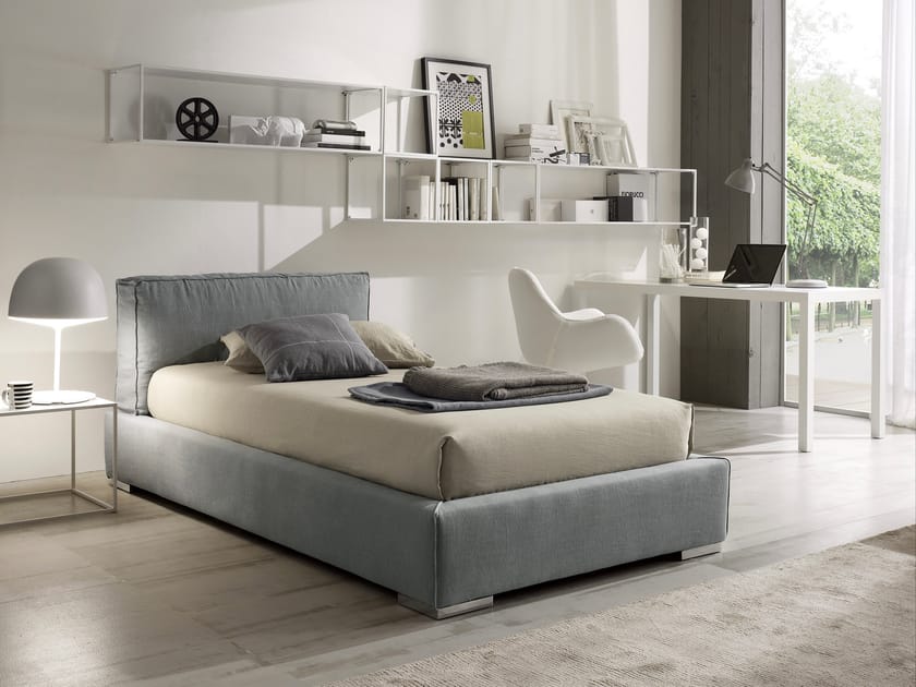 DEAR Cama una plaza y media tapizada By Duomo Design