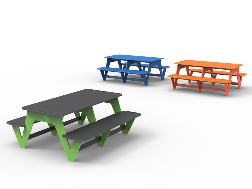 Tavolo da picnic rettangolare in polietilene con panchine integrate ...