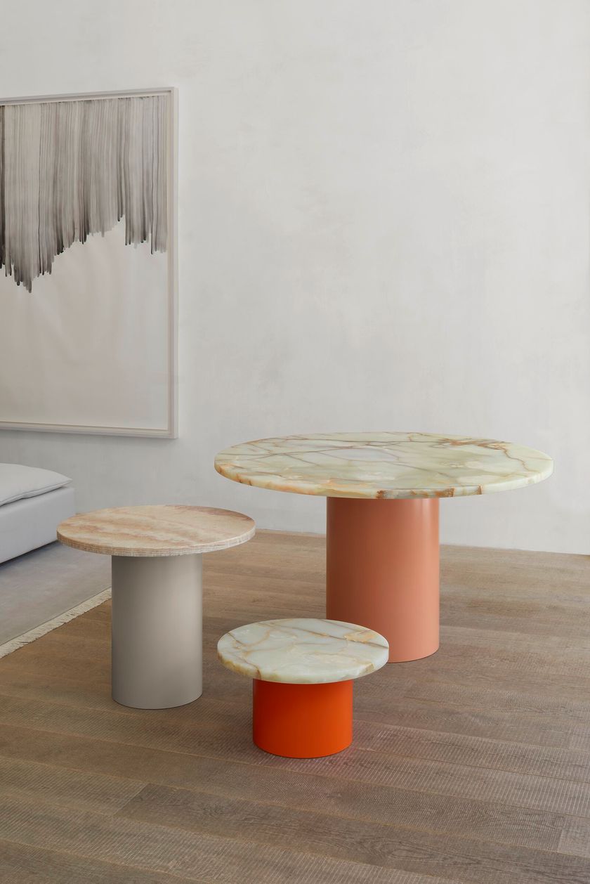HIROKI ONYX Round onyx and steel table By e15