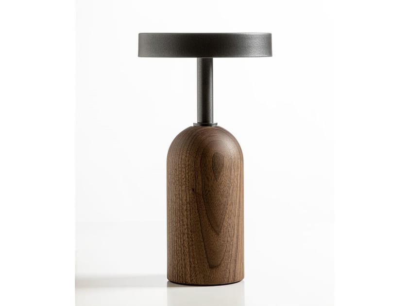 EKERO MOVE Table lamp By Porada