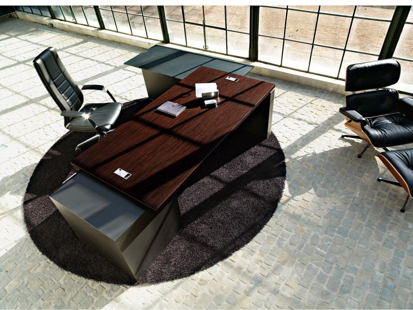 L-shaped sectional wooden executive desk EGO Ego Collection By Sinetica