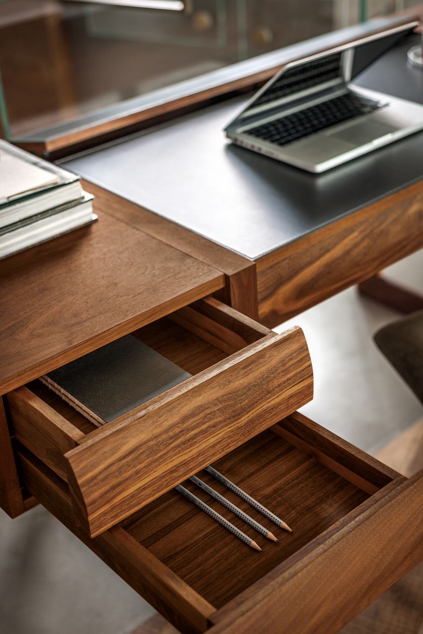 ELLE ECRIT Rectangular made of veneered blockboard writing desk By Riva ...