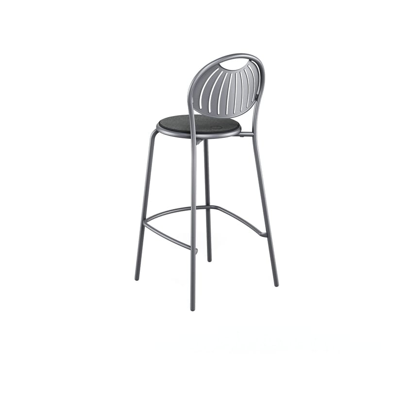 COUPOLE Stackable plate garden stool By Emu