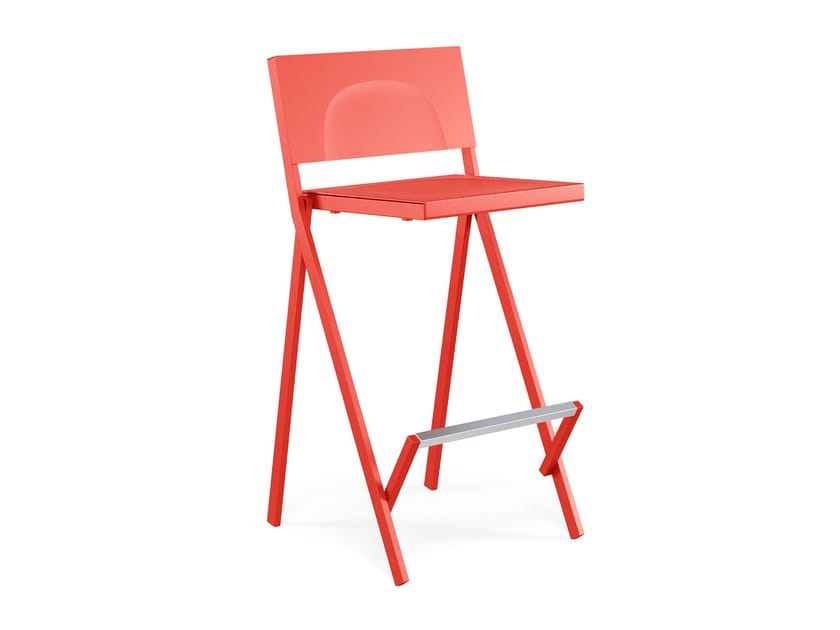 MIA Stackable high steel garden stool By Emu | design Jean Nouvel Design