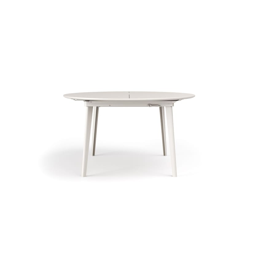 PLUS4 Round extending steel garden table By Emu