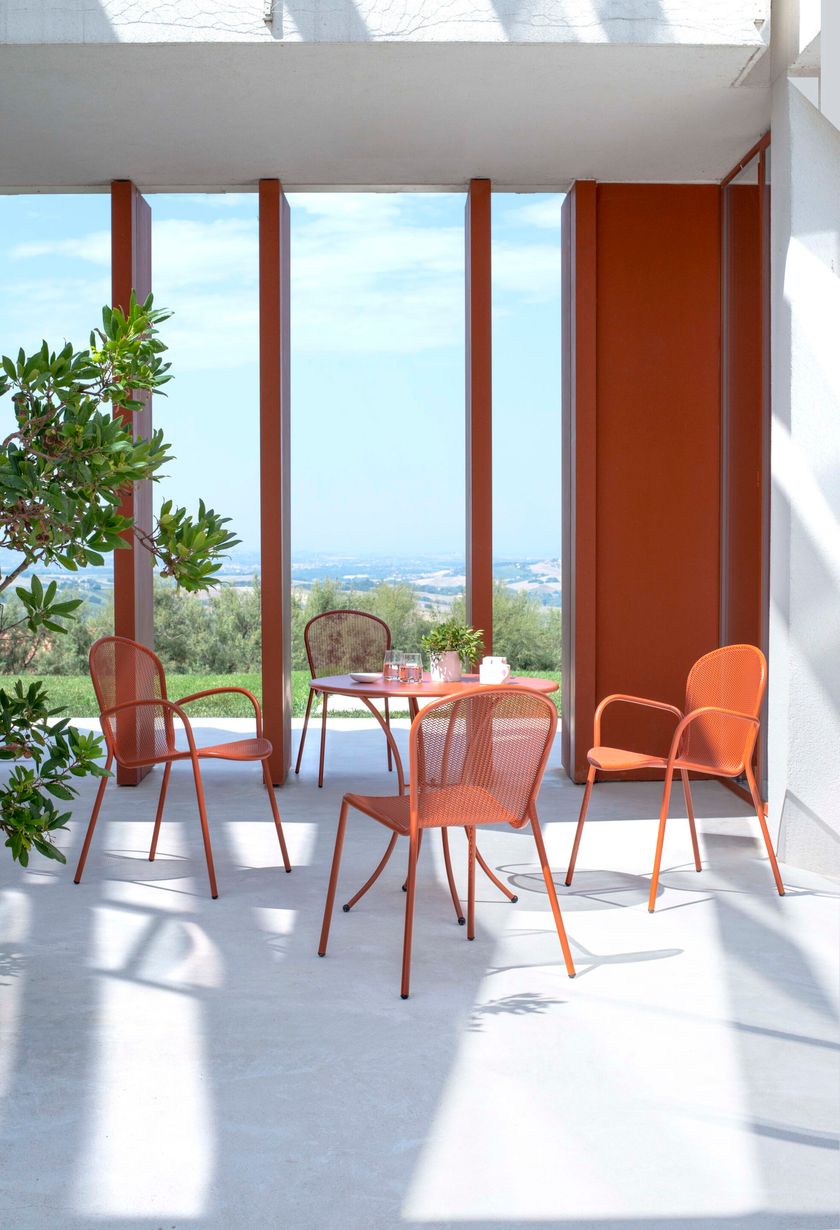 RONDA X Steel garden chair with armrests By emu