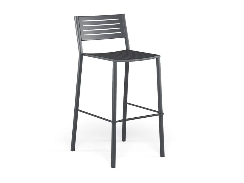 SEGNO Stackable high steel garden stool By emu | design Aldo Ciabatti