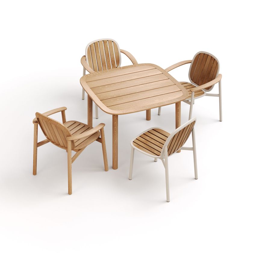 TWINS Tavolo da giardino quadrato in teak By emu | design Sebastian Herkner