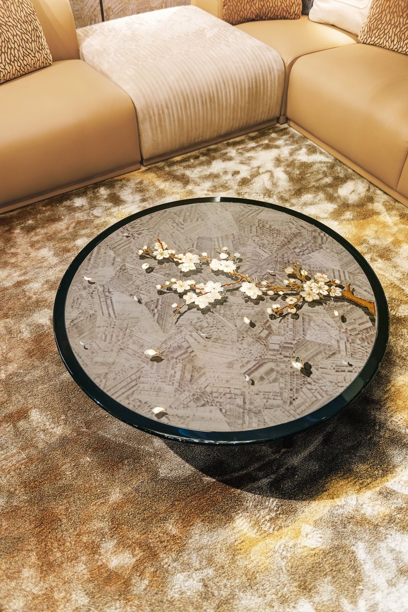 EXPERIA Round Rojo Levanto marble coffee table By BRUNO ZAMPA