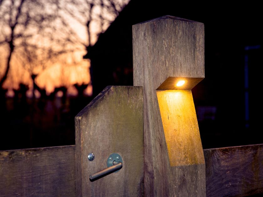 EYE LED wooden bollard light By Timberlab