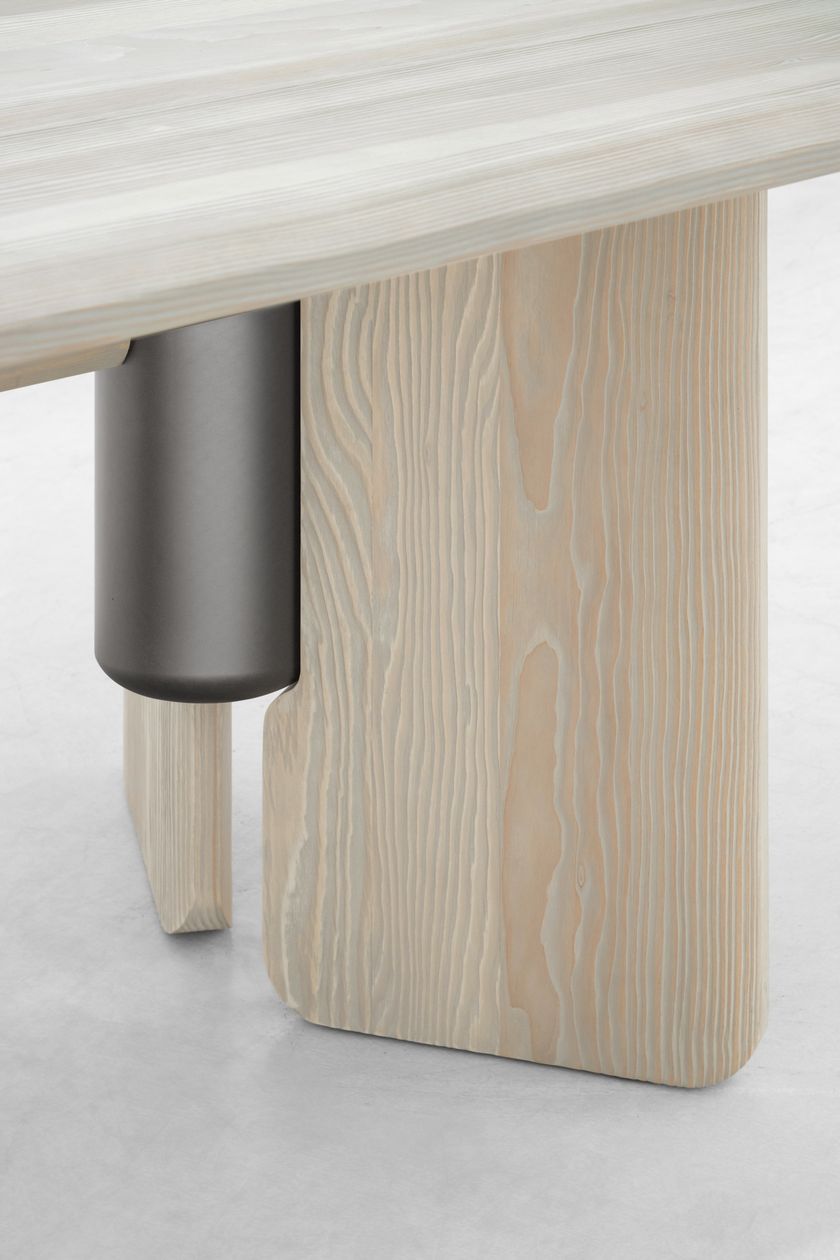 FAIFO Rectangular fir table By District Eight