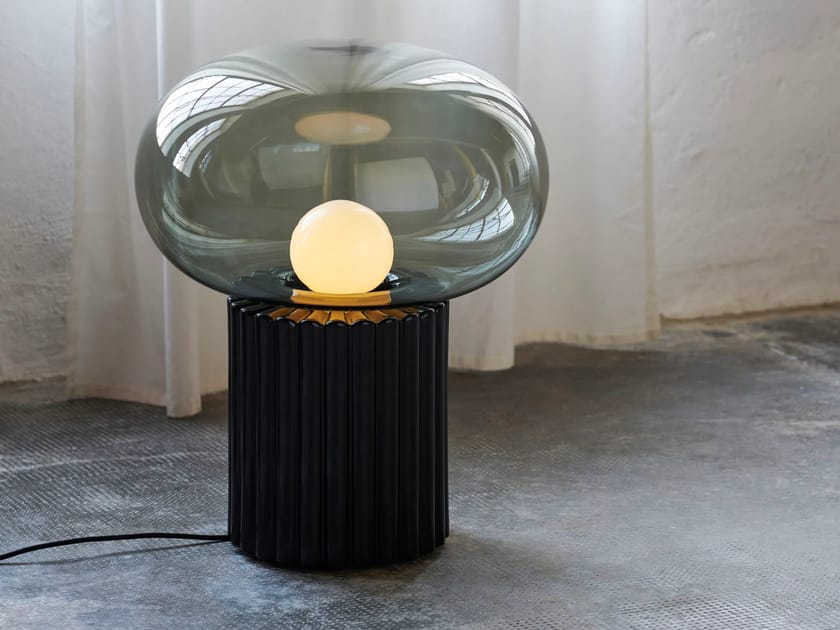 FUNGI Floor lamp By favius