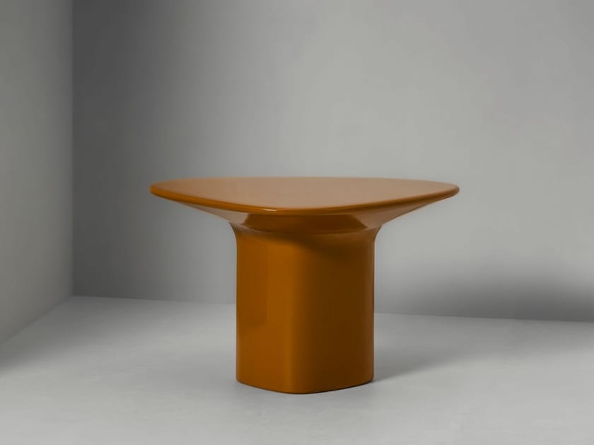 ANVIL Coffee table By Van Rossum