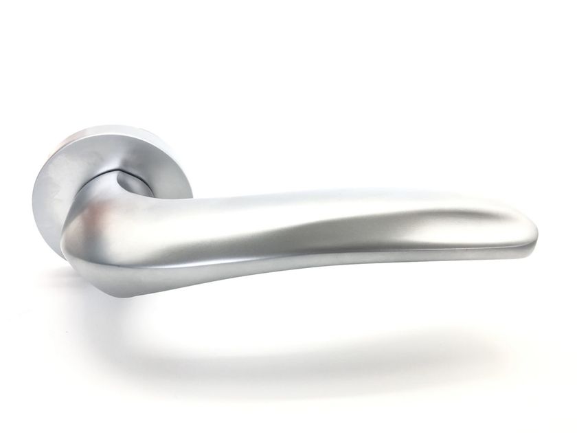 Zamak door handle with brushed finishing FLAVIA By KATCHMEE