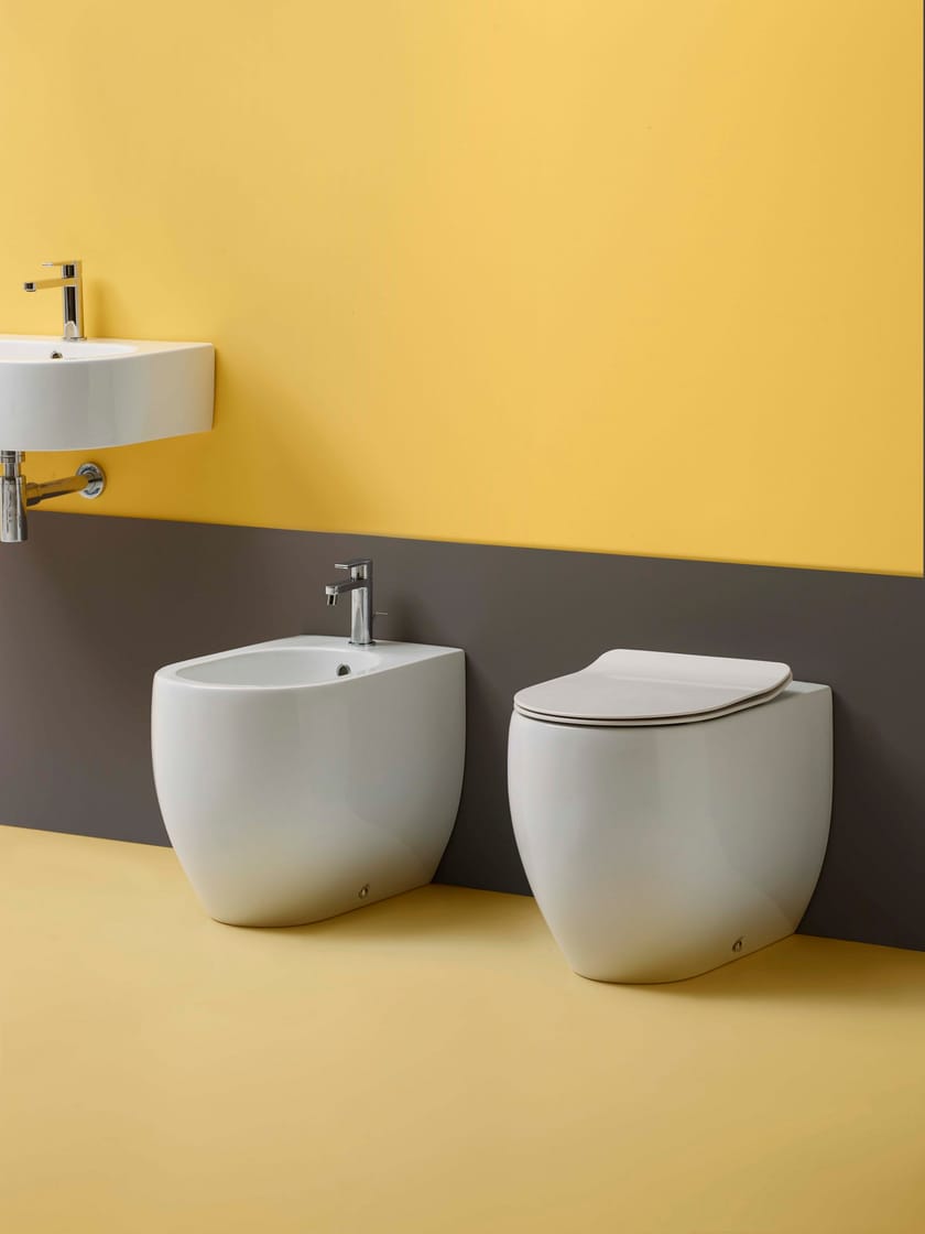 Compact Floor mounted ceramic toilet FLO 3118 Flo Collection By Kerasan ...