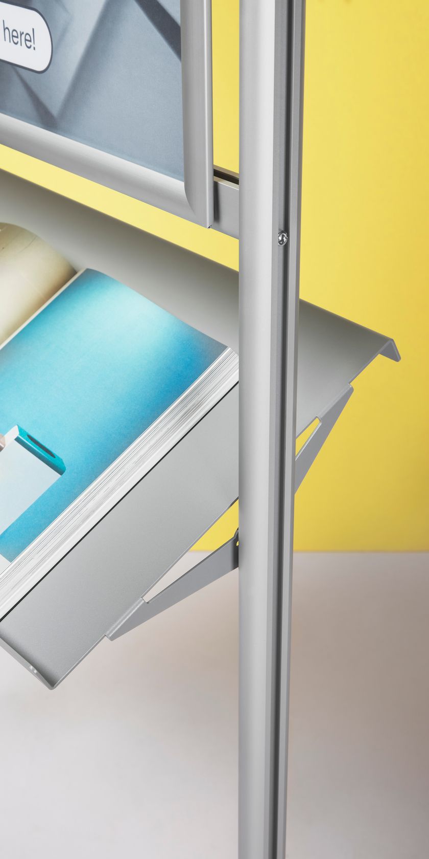 Floor-standing one-sided aluminium display unit Floor-standing display ...