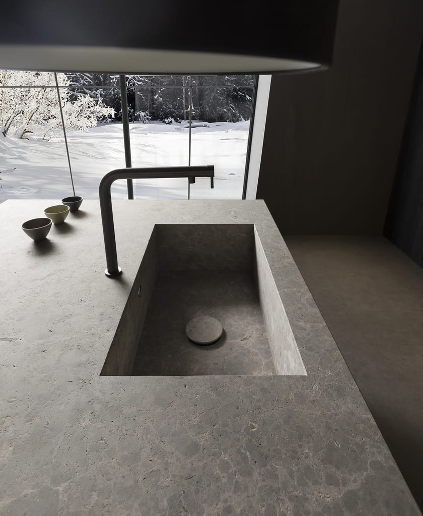 Cedarwood kitchen with island with integrated handles FLY FLOAT Fly ...