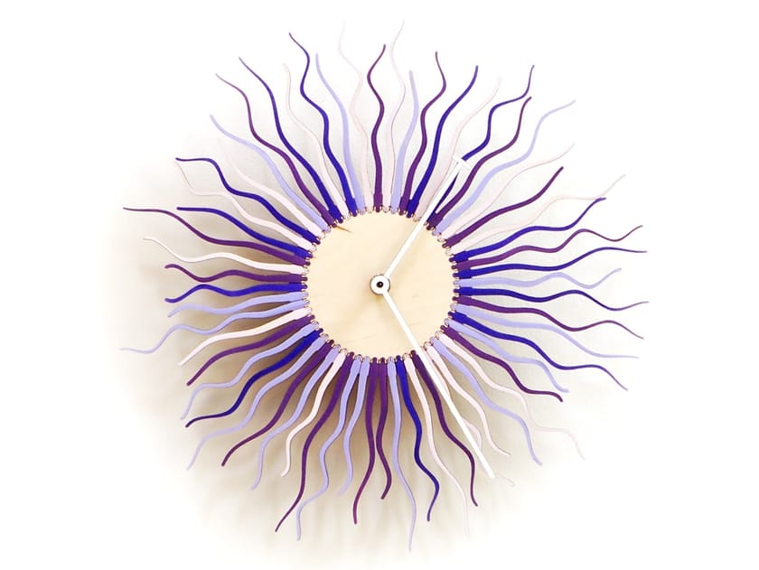 Wall-mounted plywood clock RADIUM By ardeola