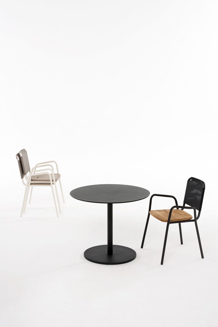 GUEST 001 | Teak chair Guest Collection By RODA